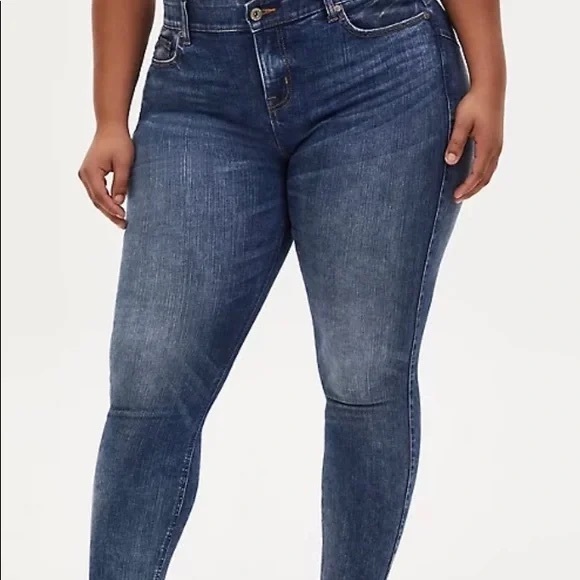torrid | Jeans | Torrid Bombshell Skinny Jeans | Poshmark